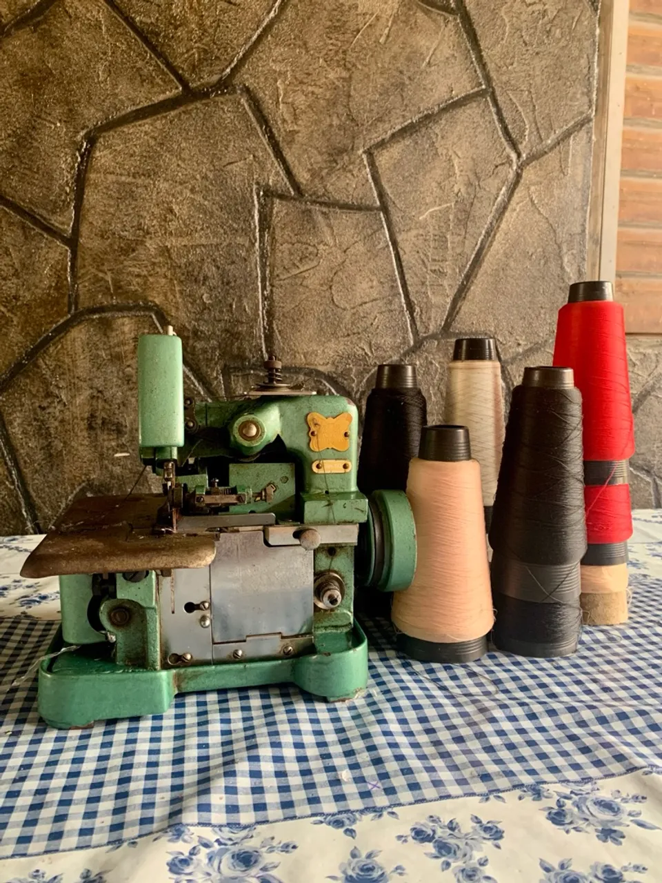 "maquina de overlock domestica" no Brasil