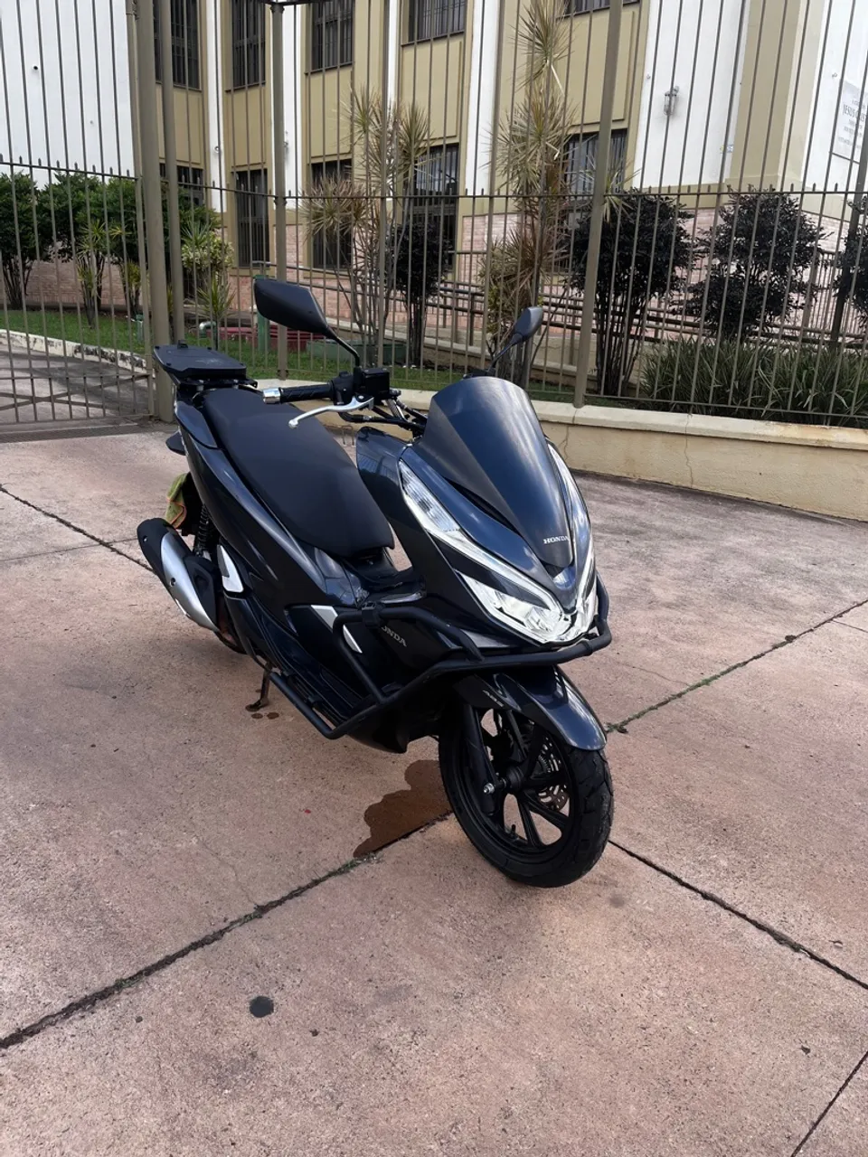 Motos HONDA PCX 2022 no Brasil