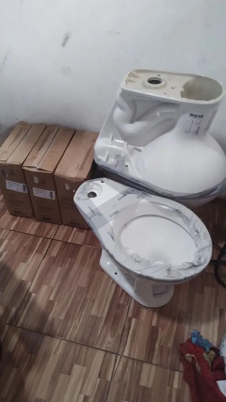 Vasos Sanitários Deca Novos - Torneiras, Duchas e Vasos - Coroadinho ...