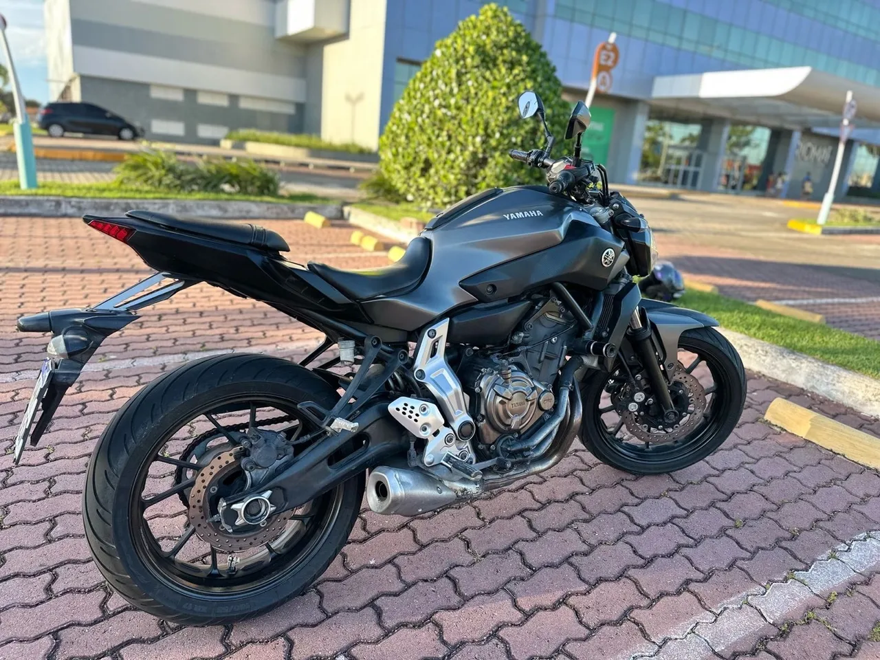 Motos YAMAHA MT-07/MT-07 2016 no Brasil