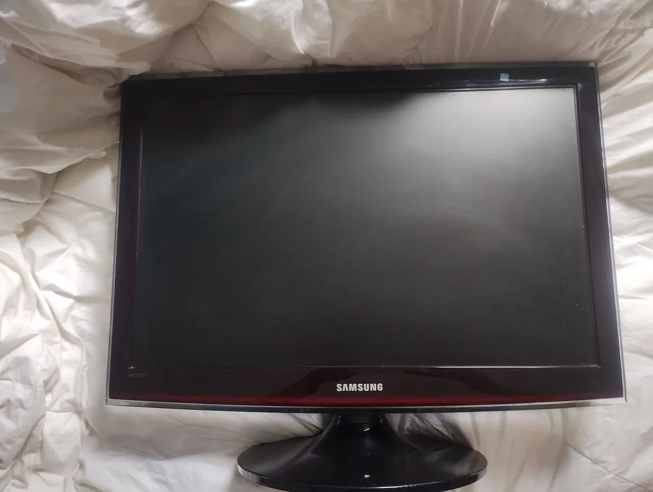 Monitor Samsung 24 polegadas com TV e SOM embutido - Monitores - Brás ...