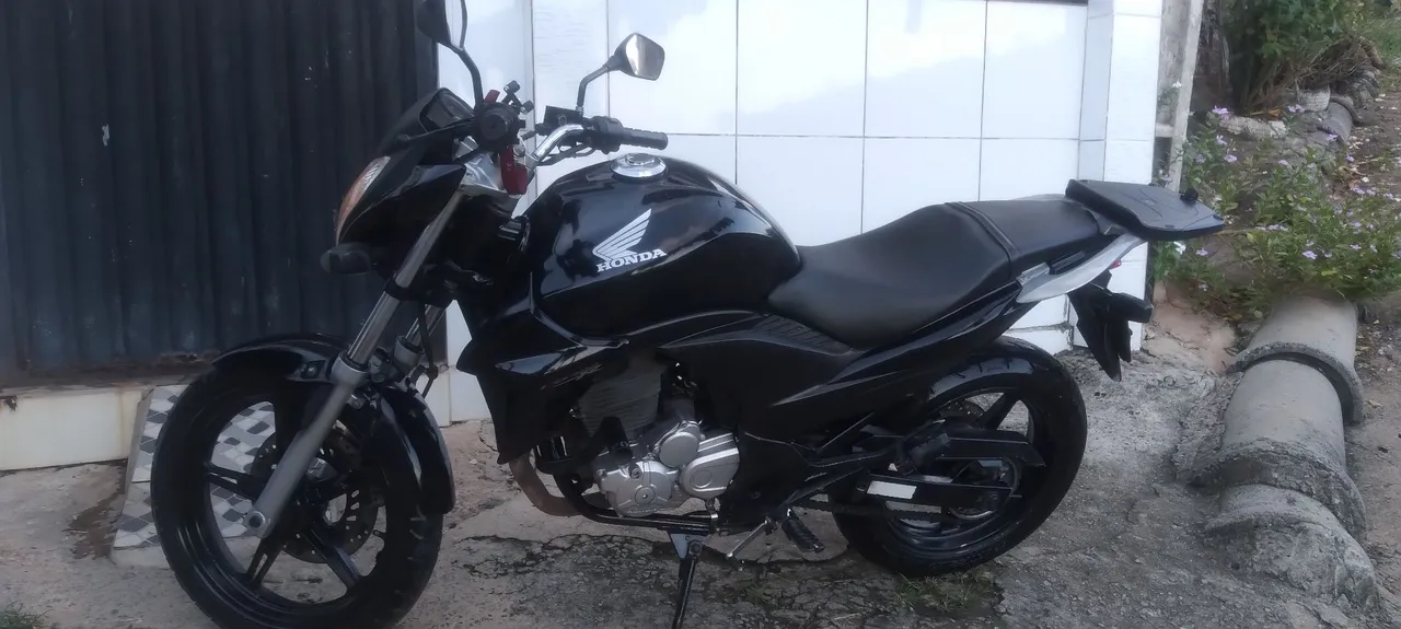 Motos HONDA CB 2014 no Brasil