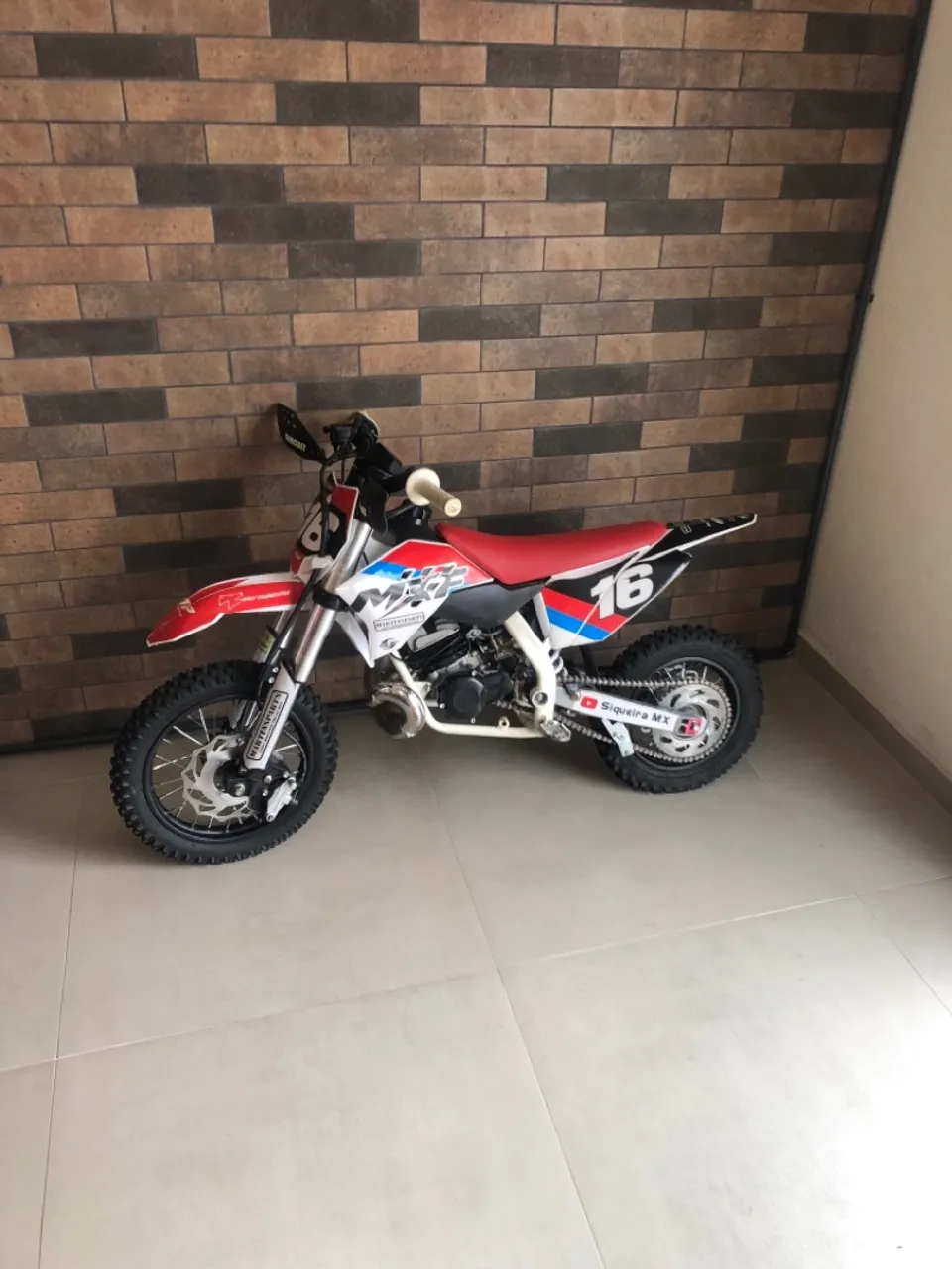 Motos MXF PRO RACING no Brasil