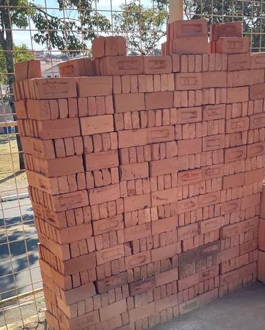 "tijolos de barro" no Brasil