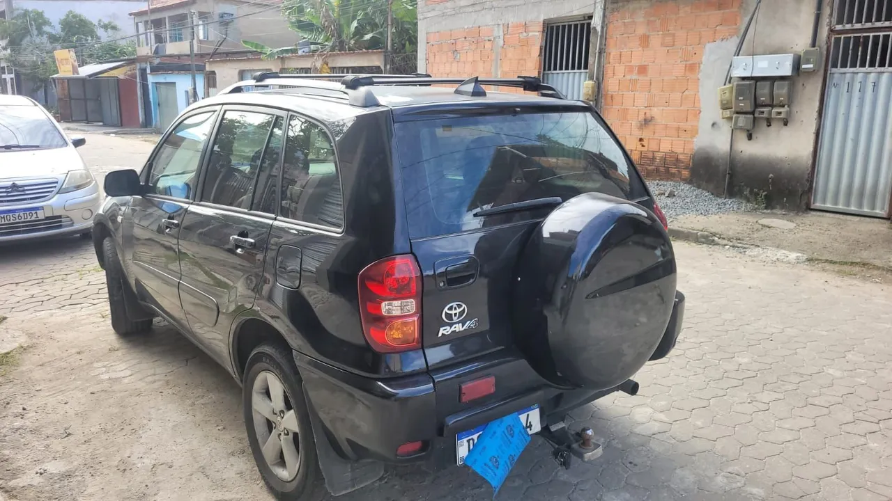 TOYOTA RAV4 2005 Usados e Novos