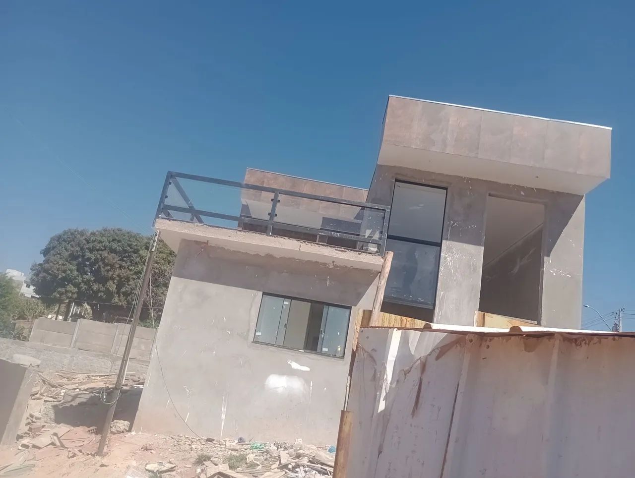 Ops sou mestre de obra vai construir só me chama q eu faço tua obra ...