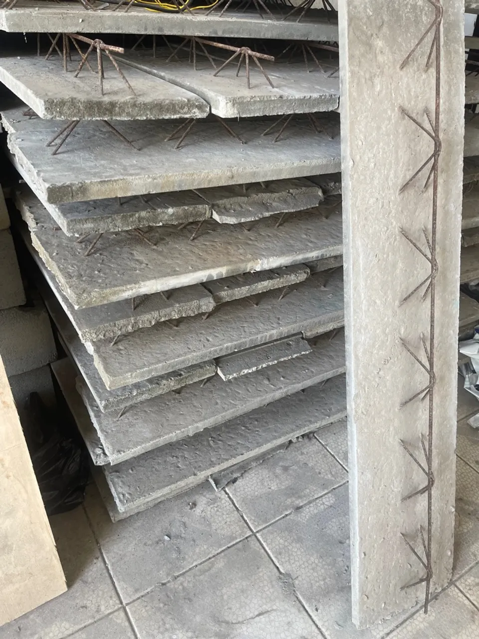 "cubeta laje" no Brasil