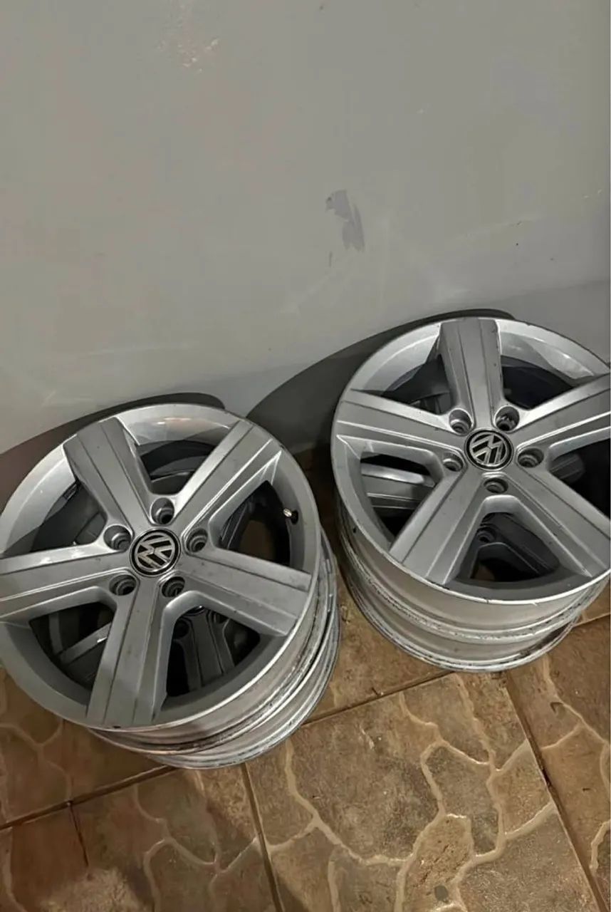 Rodas Volkswagen - 15 polegadas - Peças para carros, vans e utilitários ...