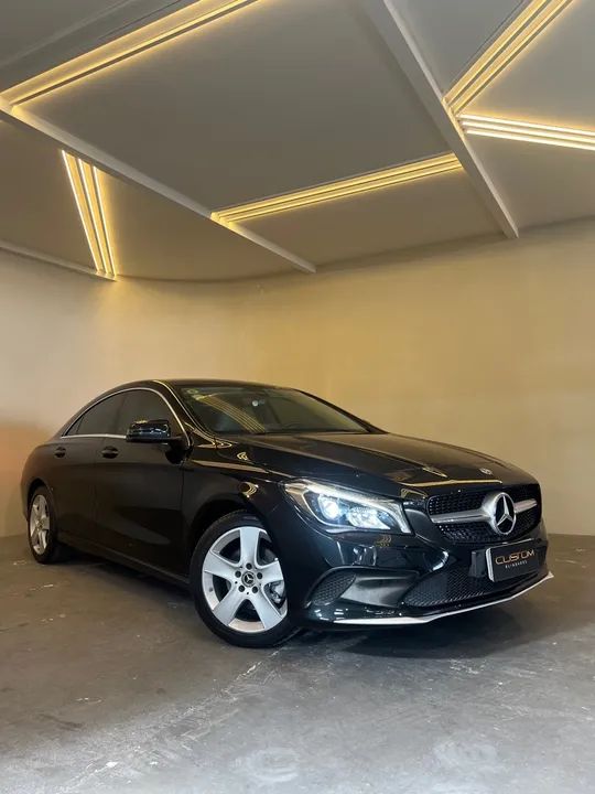 MERCEDES-BENZ CLA-180 Usados e Novos