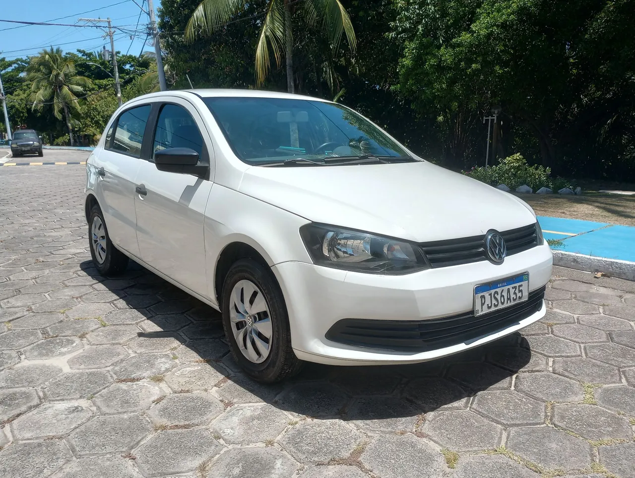 VOLKSWAGEN GOL 2016 Usados e Novos