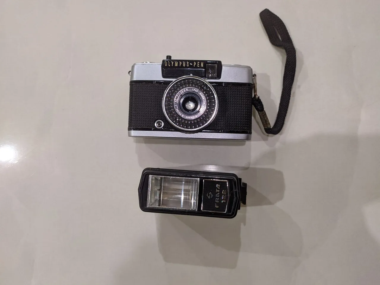 "cameras fotograficas antigas" no Brasil