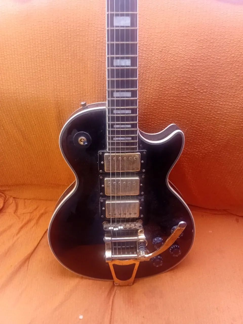 Guitarra - Instrumentos musicais - Núcleo Habitacional Papa João Paulo ...