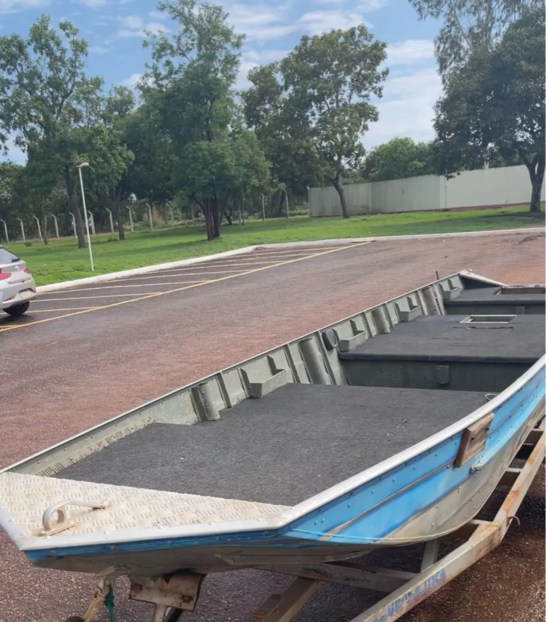 "barco a vela venda" no Brasil