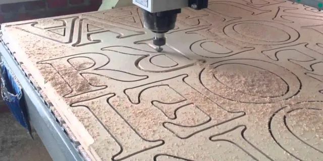 "router cnc madeira" no Brasil