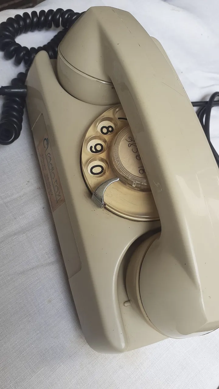 "telefones fixo antigos" - Telefonia Fixa e Sem Fio no Brasil