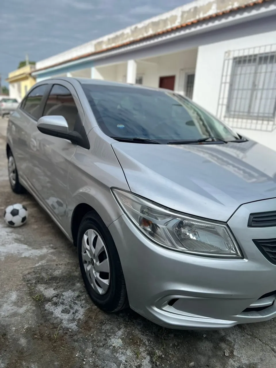 CHEVROLET ONIX 2018 Usados e Novos