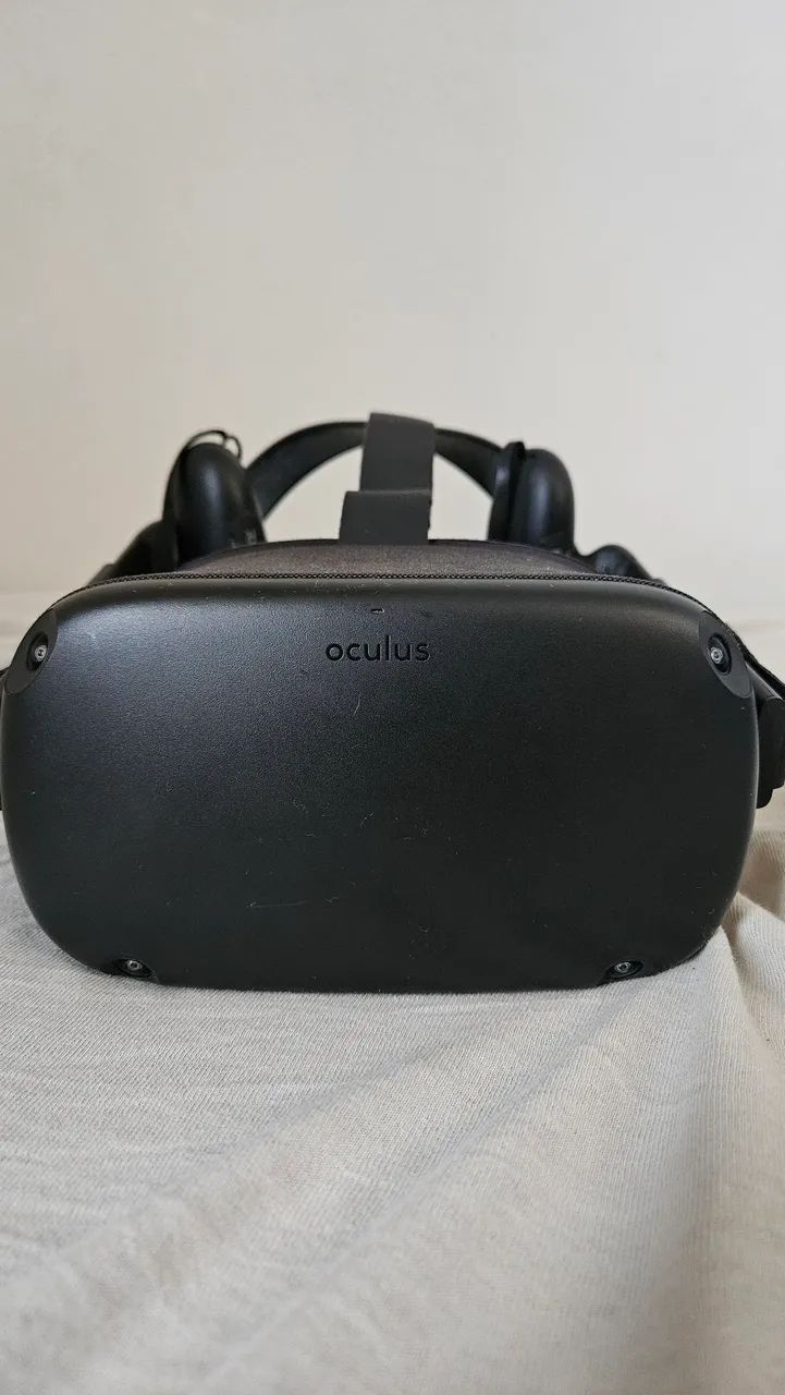 "oculus quest 1" - Consoles de Vídeo Game no Brasil