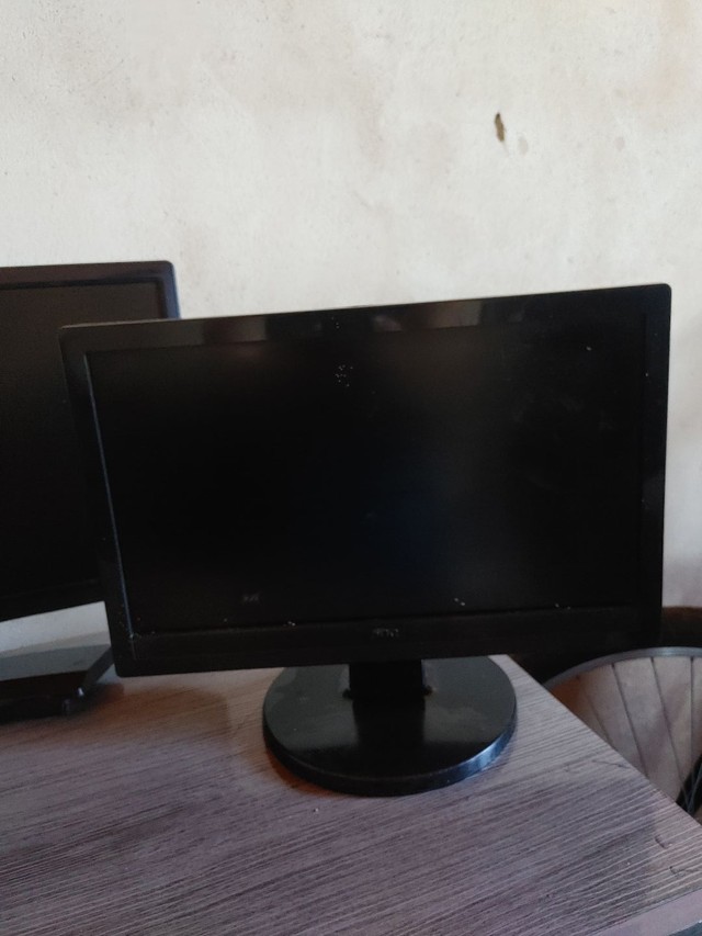 Monitor aoc 15 polegadas | +316 anúncios na OLX Brasil