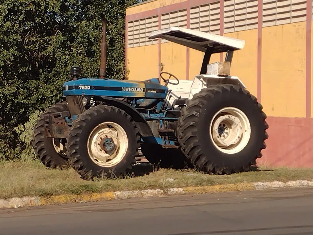 "trator 7630" no Brasil