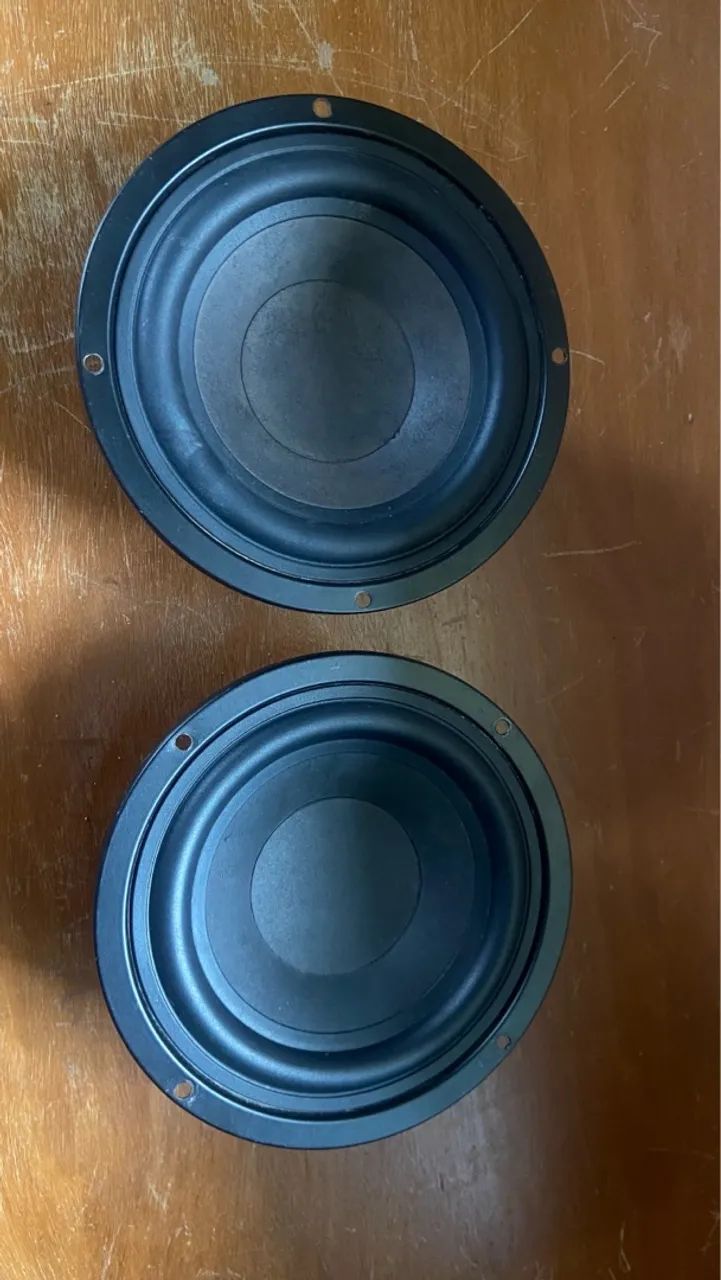 Par de SubWoofer de 5,5 polegadas - Aparelhos de Som - Bairro Alto, Curitiba 1389224576 | OLX