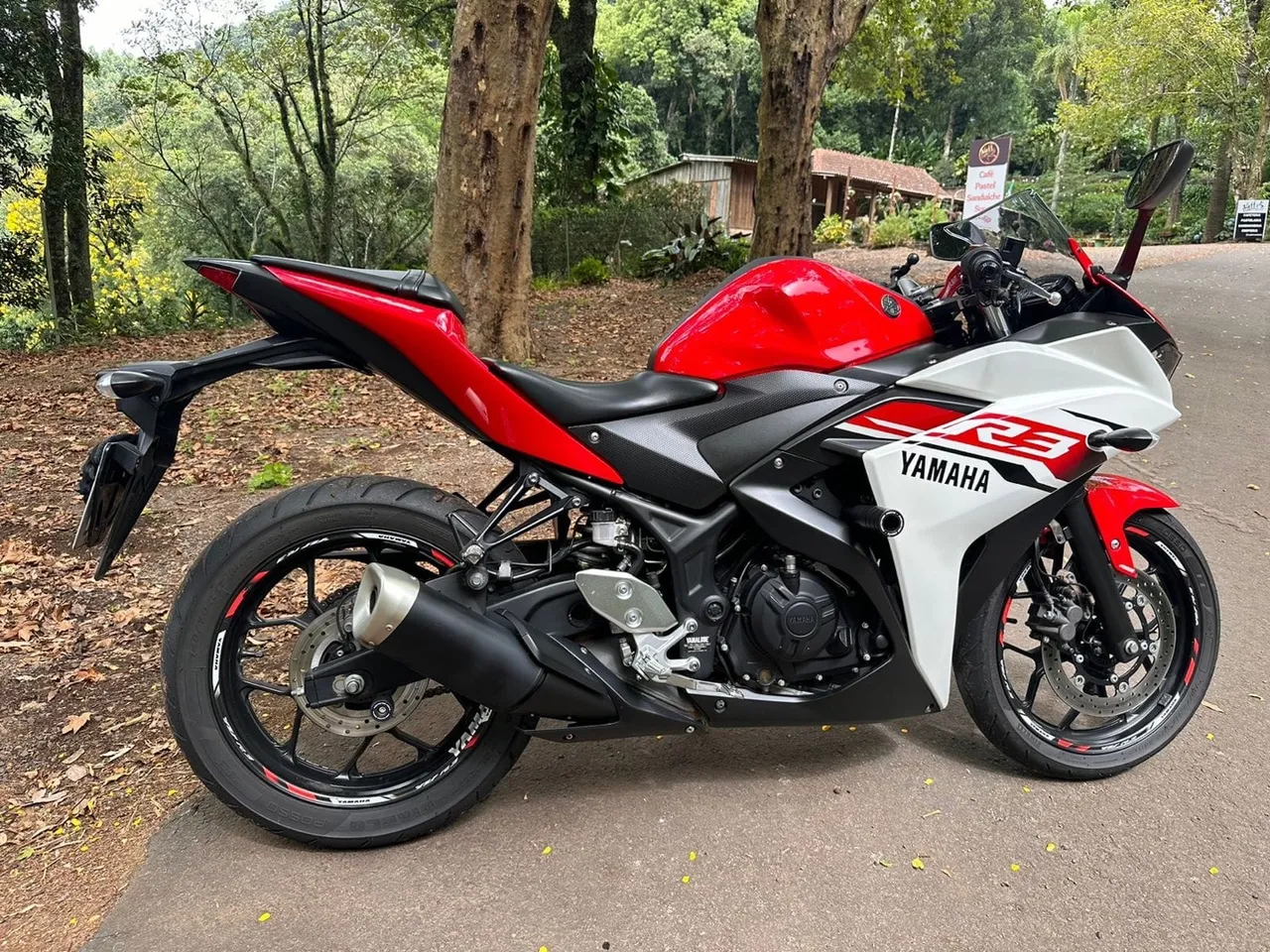 Motos YAMAHA YZF 2016 no Brasil