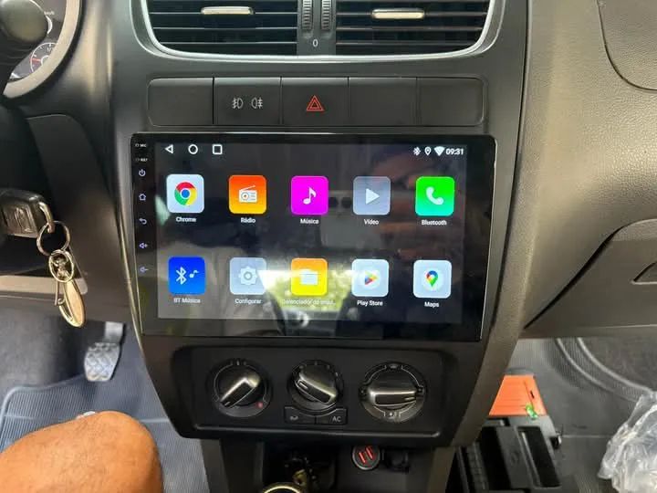 Multimídia Fox/polo 9P Android 3ram 32g carplay Netflix wifi Waze ...