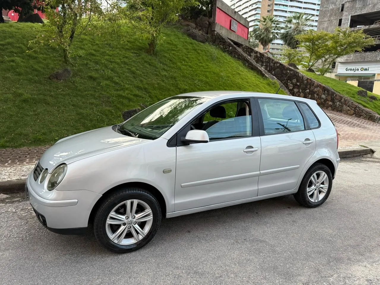 VOLKSWAGEN POLO 2004 Usados e Novos
