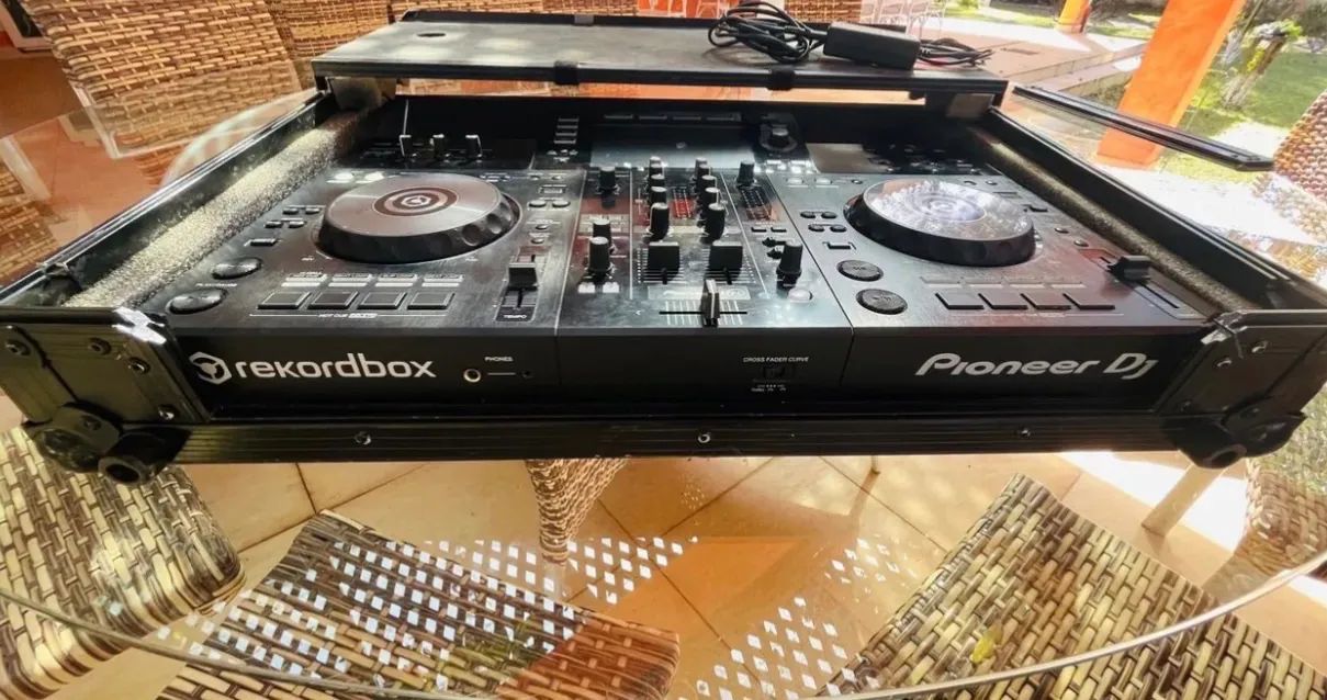 Controladora Pioneer XDJ RR com Case - Aparelhos de Som - Jardim ...