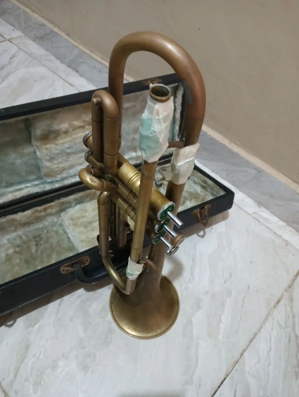 TROMPETE TELSTAR RARO - Instrumentos musicais - Setor Central (Gama ...