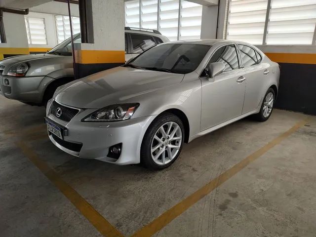 LEXUS IS-300 Usados e Novos