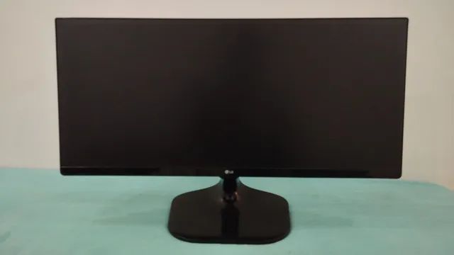 "monitor de 25 polegadas" no Brasil