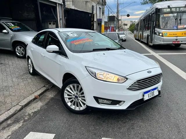 FORD FOCUS 2016 Usados e Novos