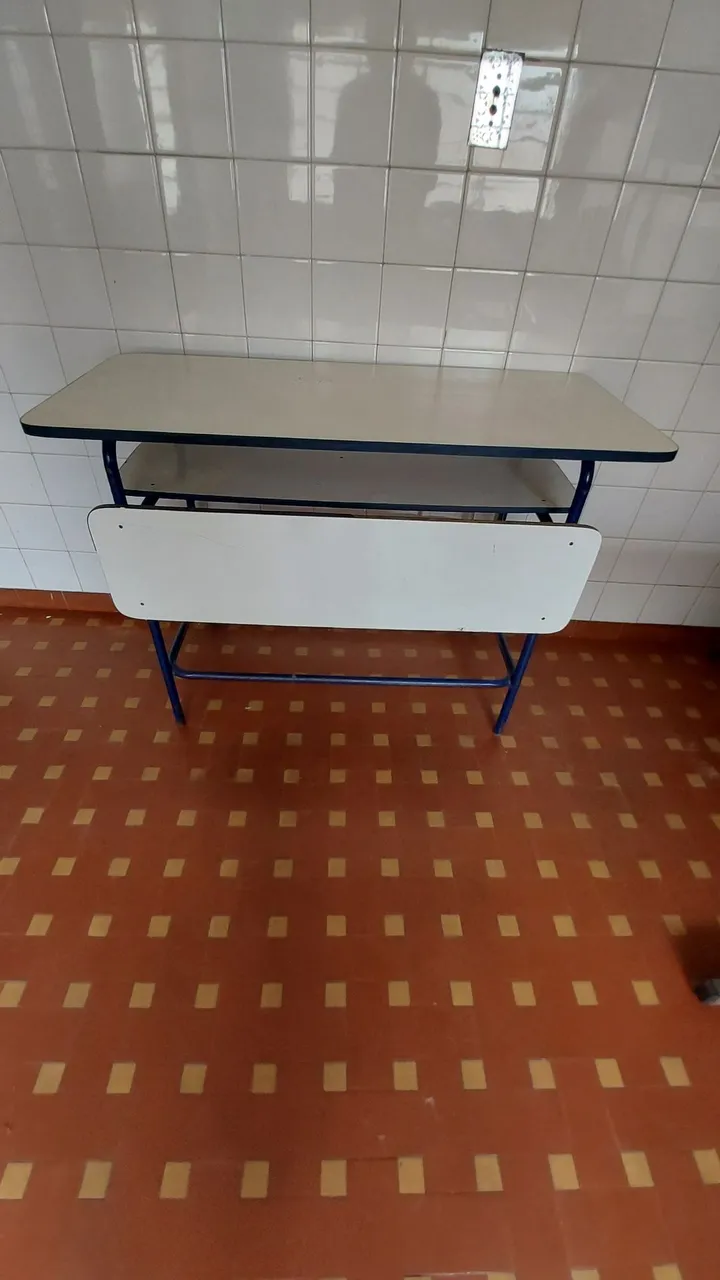 "mesa professor" - Mesas no Brasil