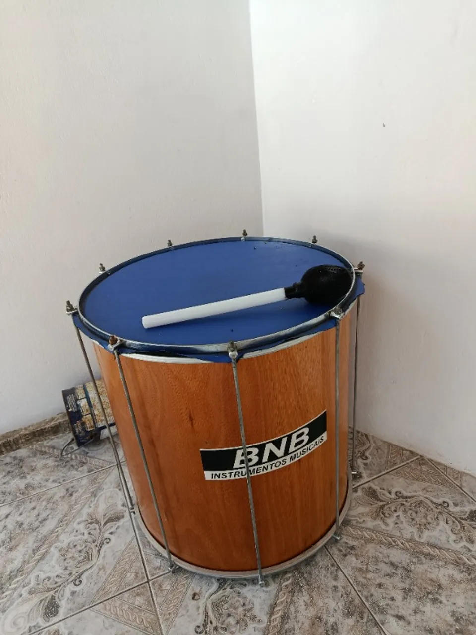 "instrumentos surdo" - Instrumentos musicais no Brasil