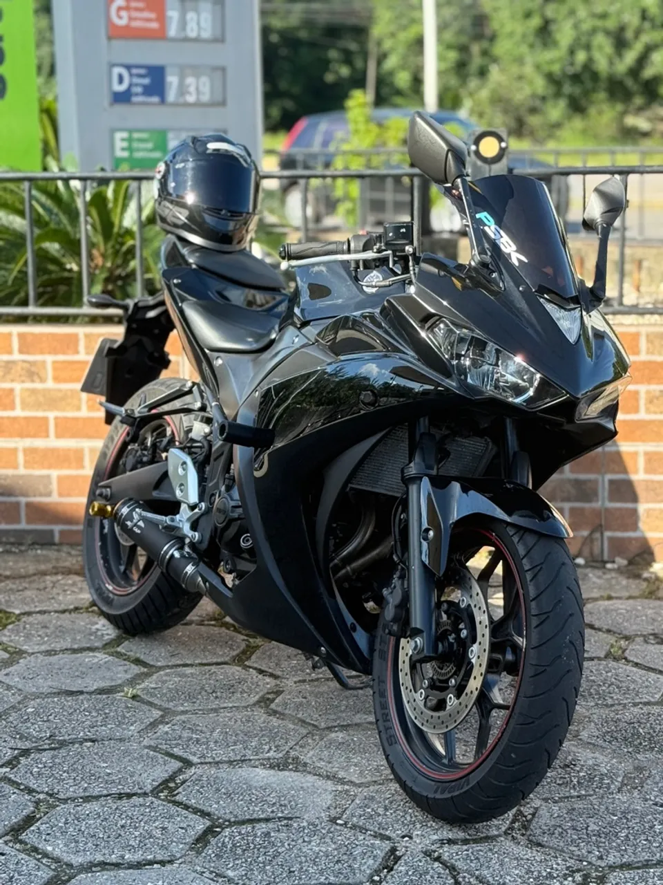 Motos YAMAHA YZF 2016 no Brasil