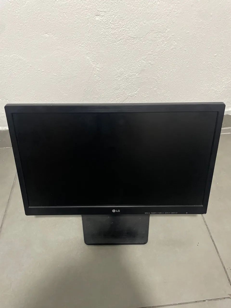 Monitor LG Flatron 20M37AA-B 19,5? Widescreen - Seminovo - Monitores ...