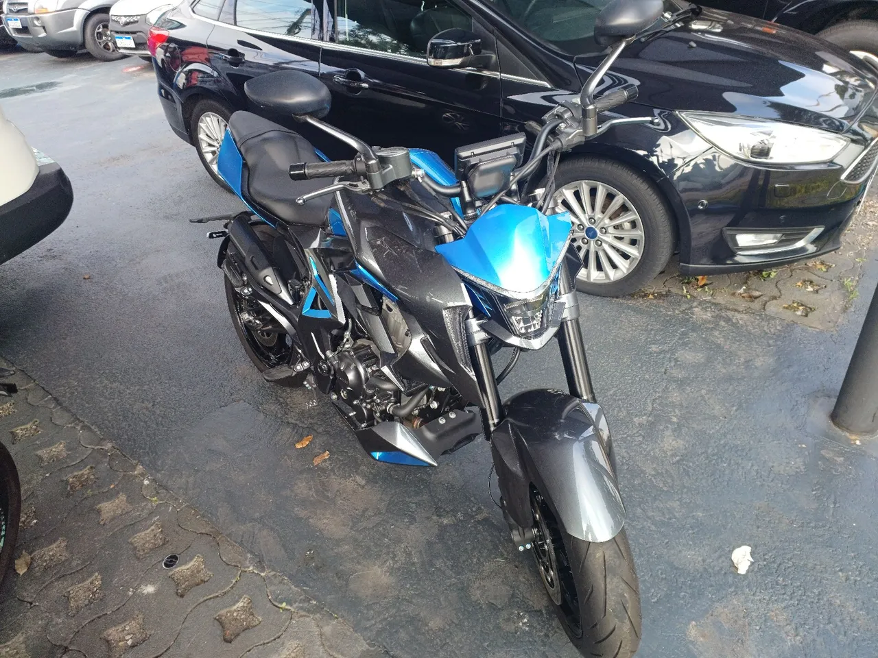 Motos Zontes R 350 no Brasil