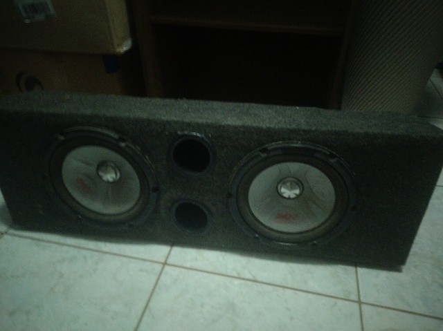 Caixa com 2 subwoofer pioneer | +942 anúncios na OLX Brasil
