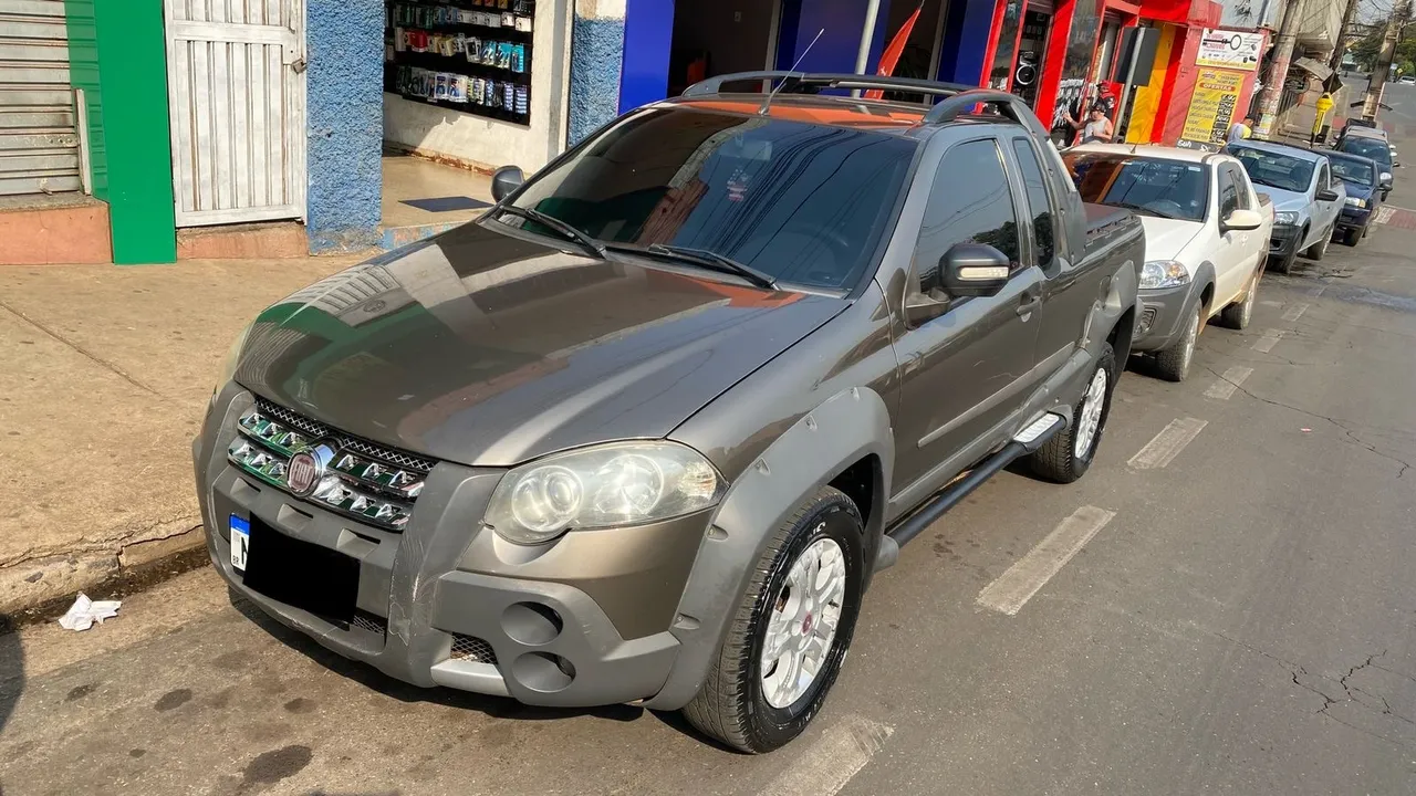 FIAT STRADA 2012 Usados e Novos