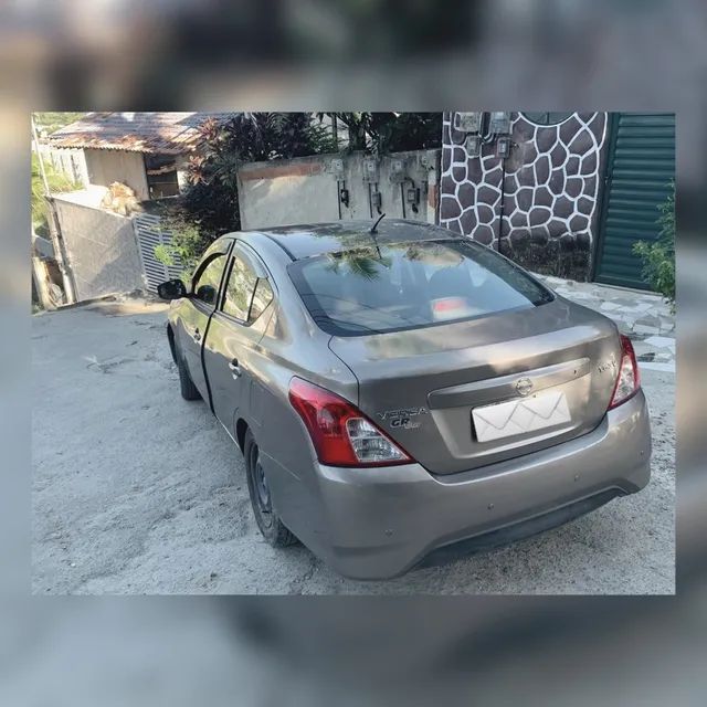 NISSAN VERSA 2016 Usados e Novos