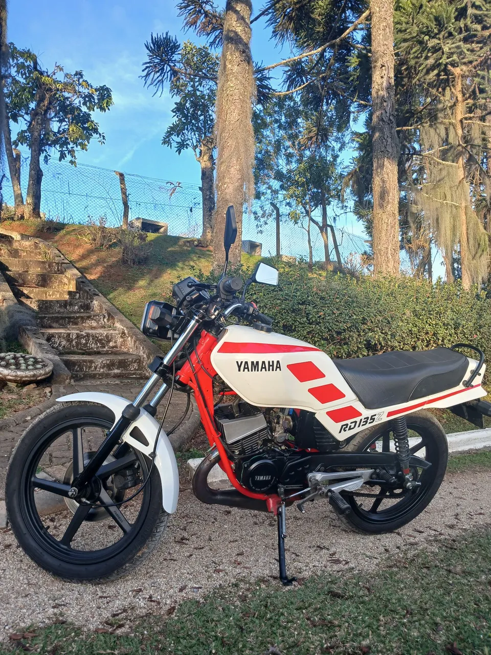 Motos Yamaha RDZ no Brasil