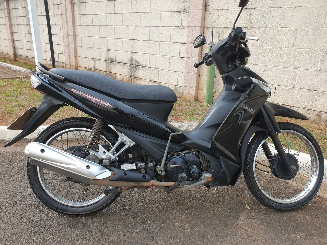 Motos YAMAHA CRYPTON no Brasil