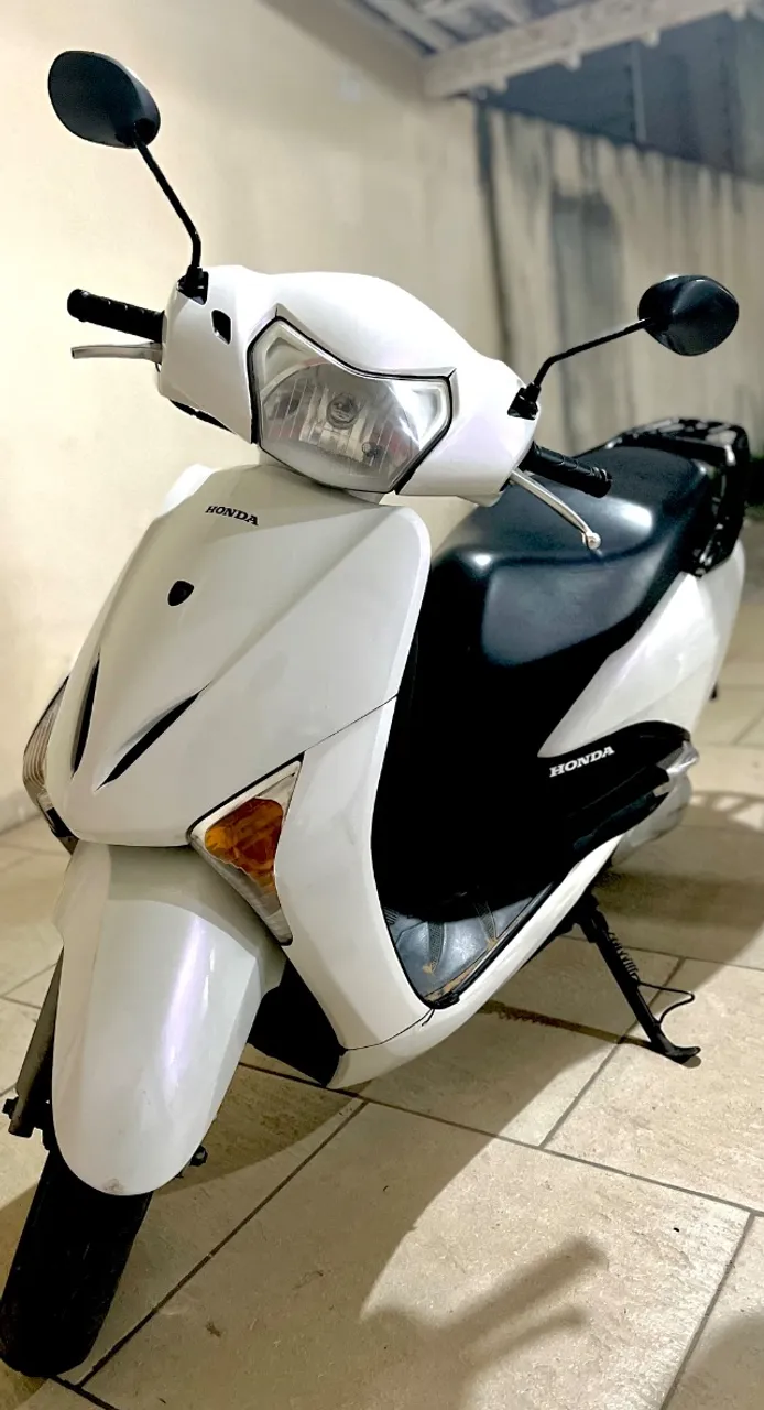Motos HONDA LEAD no Brasil