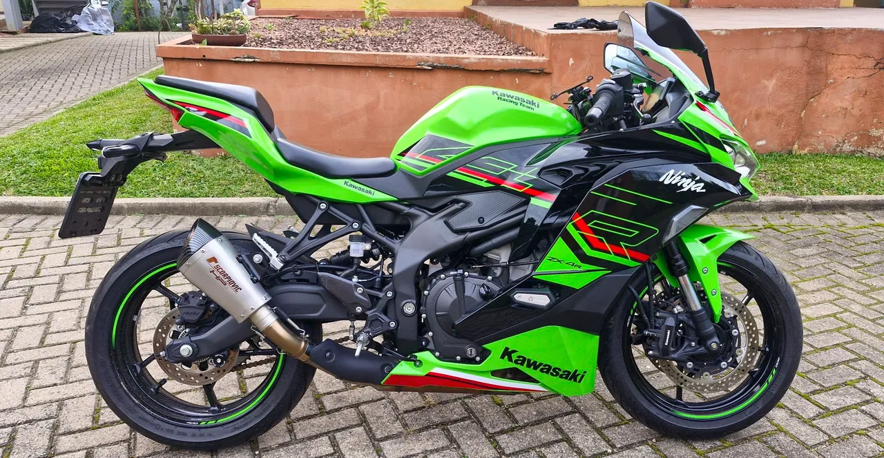 Motos Kawasaki Ninja ZX-4R no Brasil