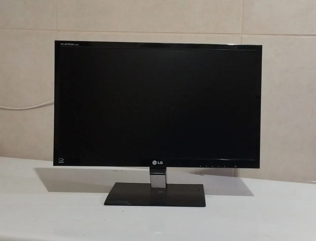 "monitor lcd lg flatron" - Monitores no Brasil