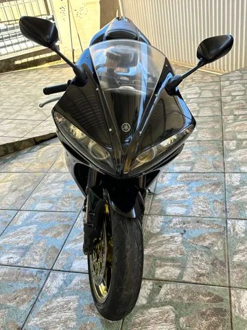 Motos YAMAHA FZR no Brasil