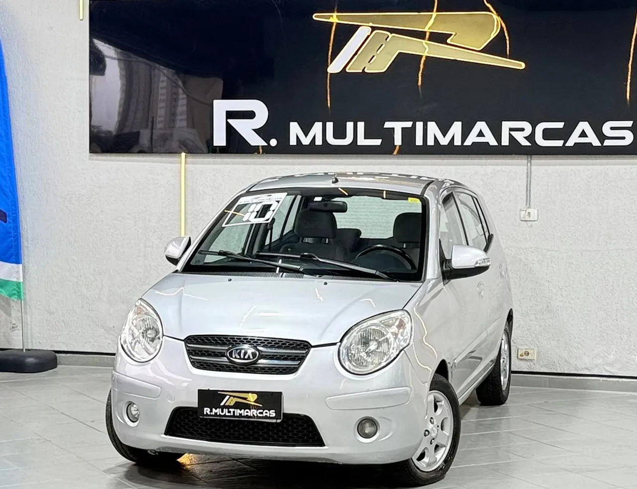 KIA MOTORS PICANTO 2010 Usados e Novos