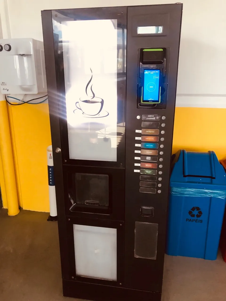 "vending machine" no Brasil