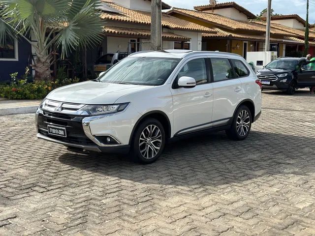 MITSUBISHI OUTLANDER 2018 Usados e Novos
