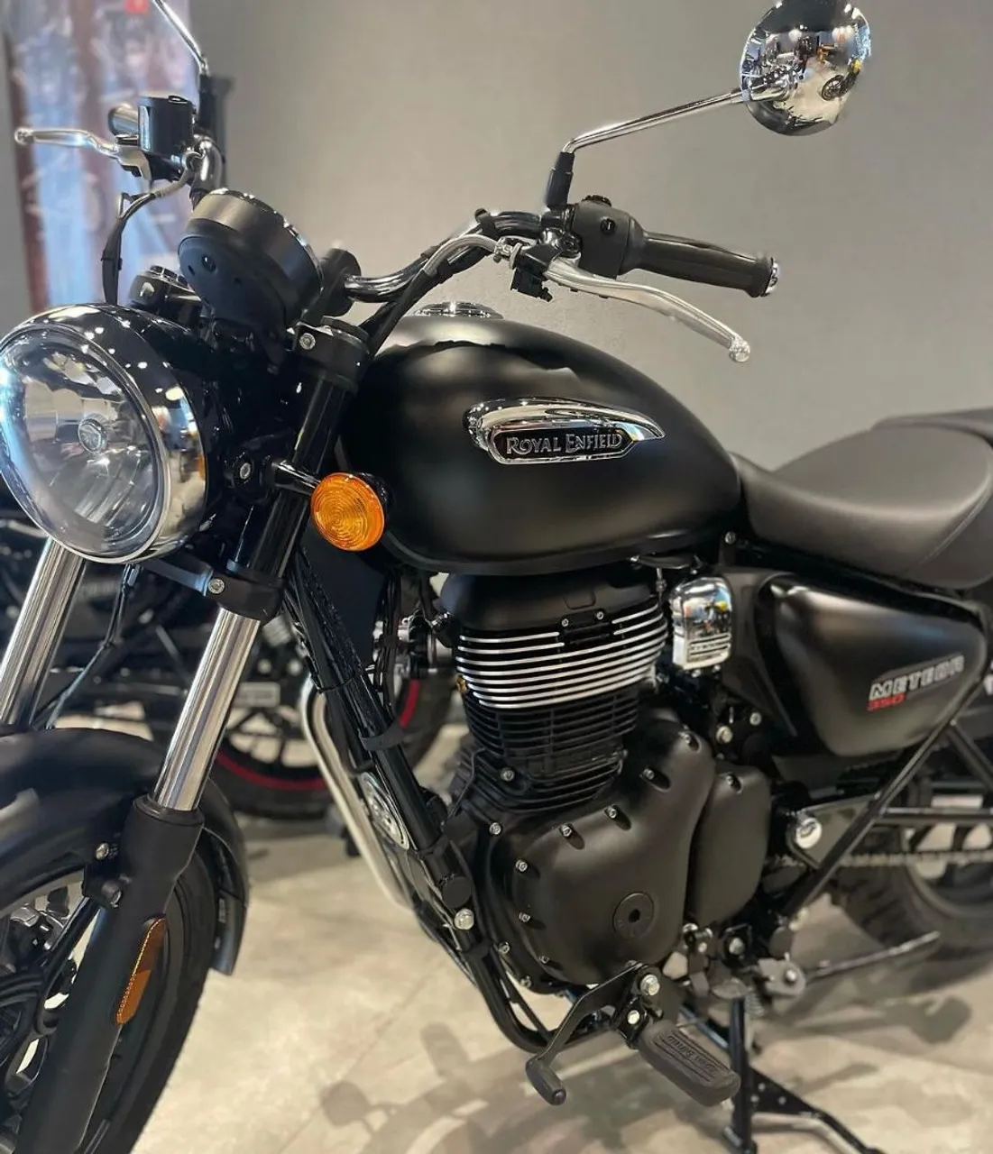 Motos ROYAL ENFIELD HUNTER 350 no Brasil